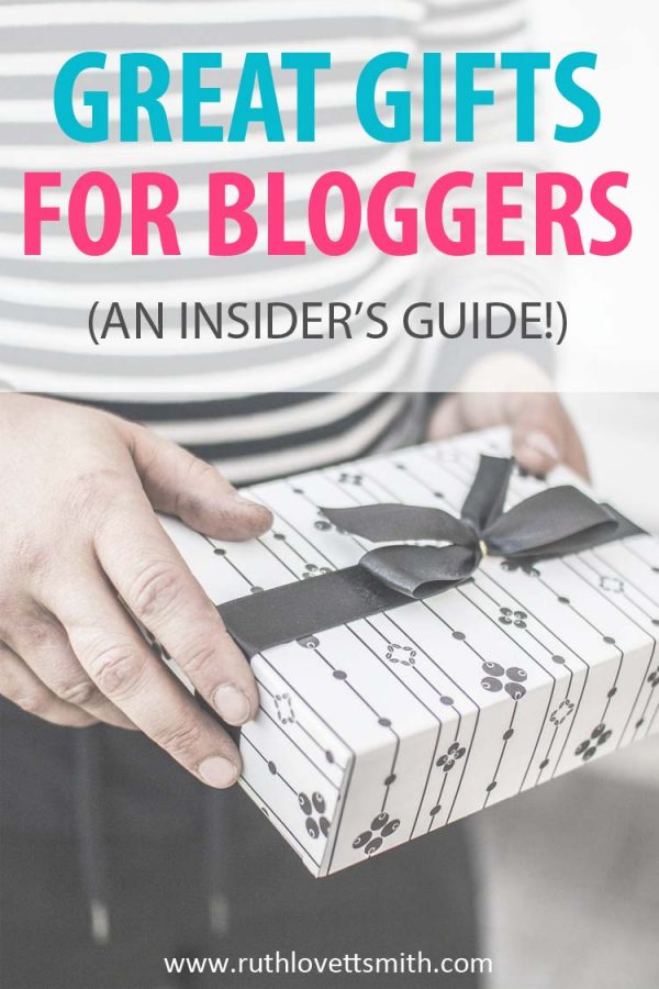 Great Gifts for Bloggers: An Insider's Guide to the Best Ideas
